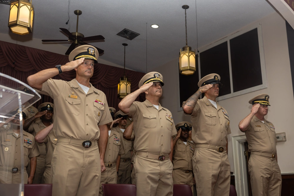 DVIDS - Images - Wasp Chief Pinning [Image 2 of 13]