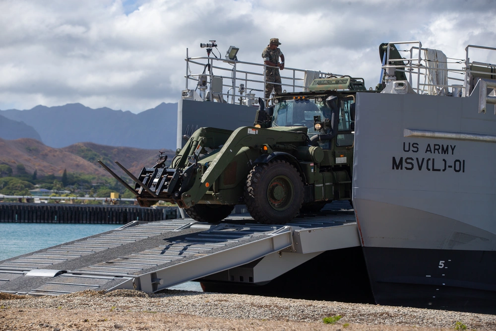 DVIDS - Images - 3rd LCT Conducts Beach Operations with a U.S. Army MSV ...