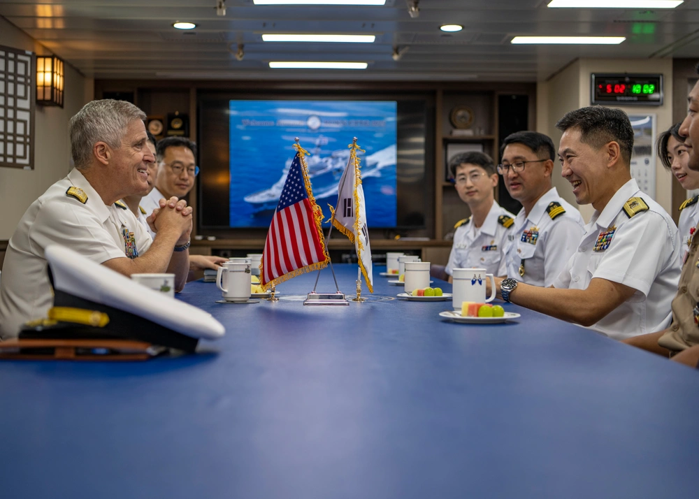 DVIDS - Images - COMPACFLT Visits ROKS Hansando in Pearl Harbor [Image ...