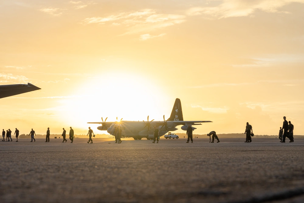 DVIDS - Images - Marines with VMGR-252 deployed from MCAS Cherry Point [Image 2 of 10]