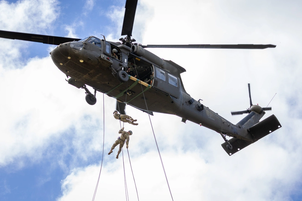 DVIDS - Images - 25th CAB Supports Lightning Academy Air Assault ...