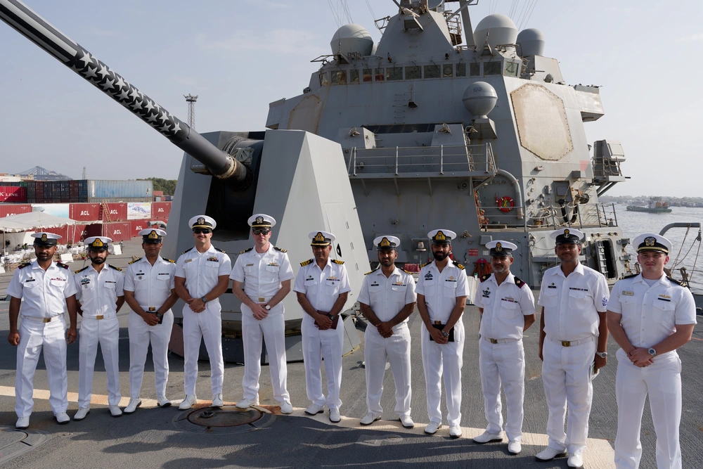 DVIDS - Images - USS WAYNE E. MEYER HOSTS TOUR FOR PAKISTAN NAVY ...