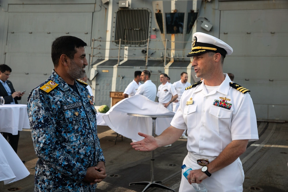 DVIDS - Images - USS WAYNE E. MEYER HOSTS RECEPTION FOR SENIOR U.S ...