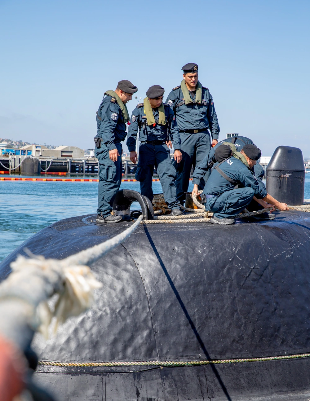 DVIDS - Images - CNS Thomson Returns to San Diego [Image 4 of 6]