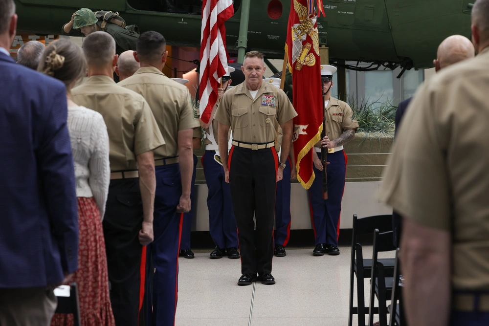 DVIDS - Images - Maj. Gen. Walker M. Field Takes Command of Marine ...
