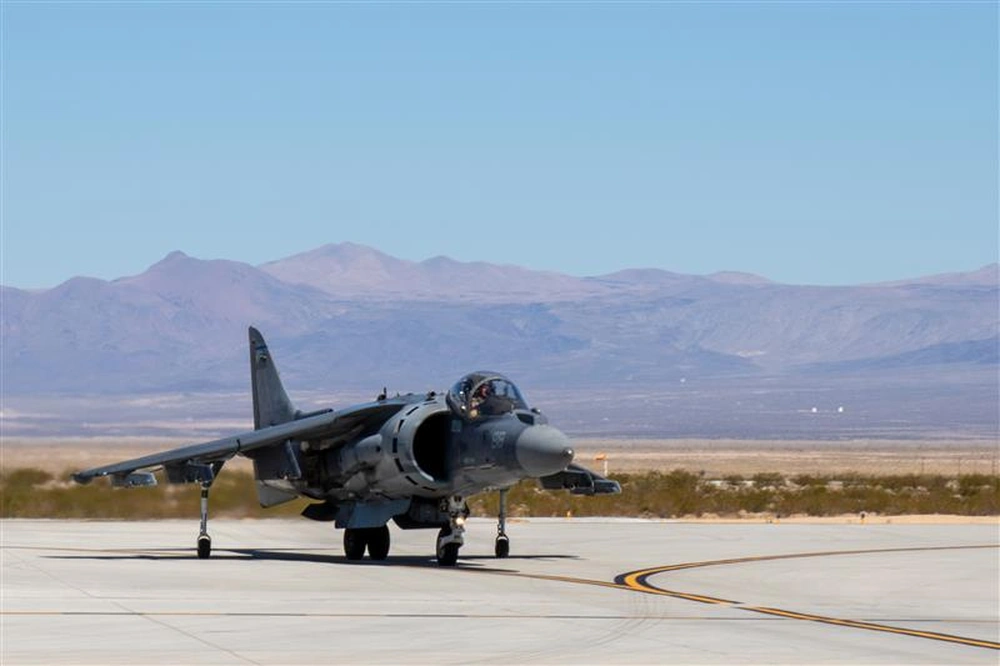 DVIDS - Images - Farewell to the Harrier: VX-31 conducts final sundown ...