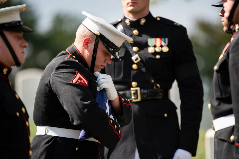 DVIDS - Images - Military Funeral Honors are Conducted for U.S. Marine ...