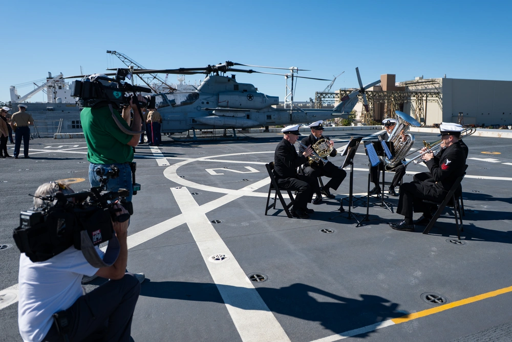 DVIDS - Images - U.S. Navy Band performs for media touring USS ...
