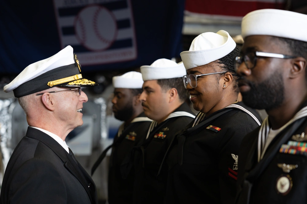 DVIDS - Images - USS Cooperstown (LCS 23) hosts USS Cole (DDG 67 ...