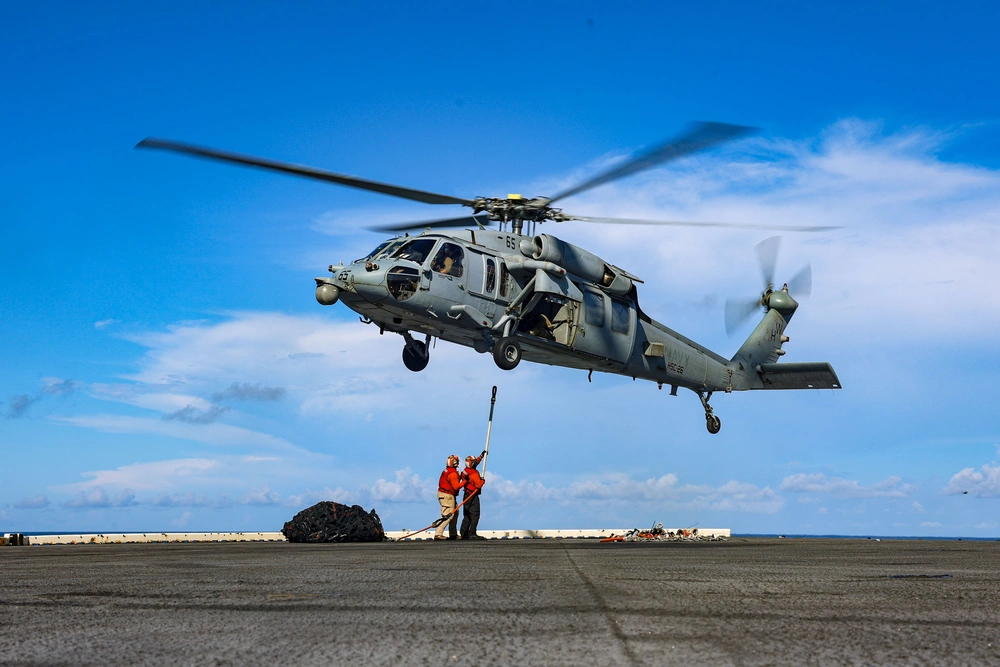 DVIDS - Images - USS Iwo Jima Conducts Replinishment at Sea [Image 11 ...