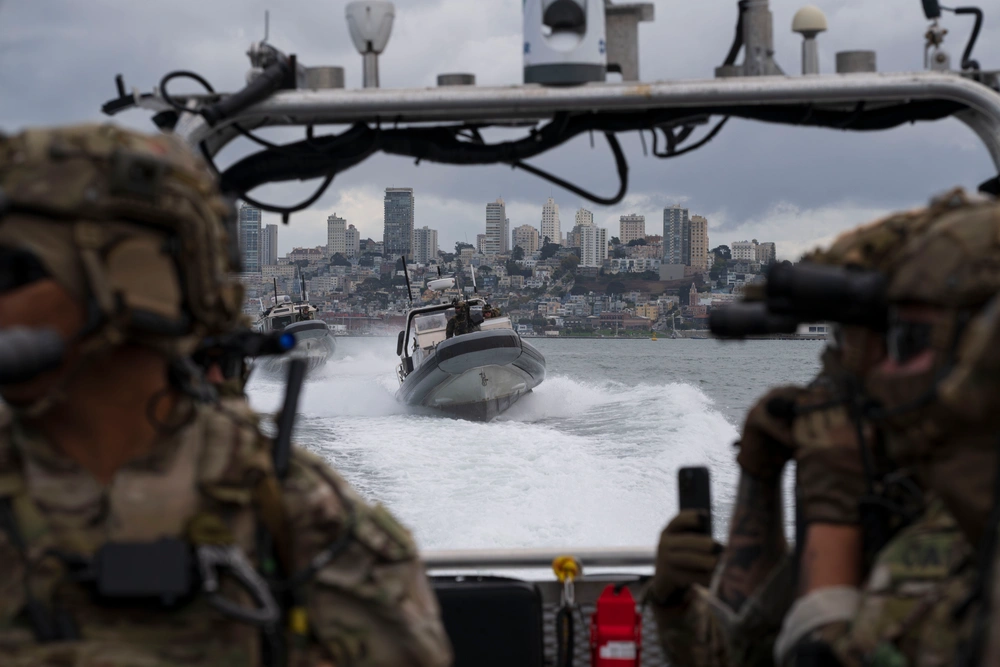 DVIDS - Images - U.S. Coast Guard Maritime Security Response Team (MSRT ...