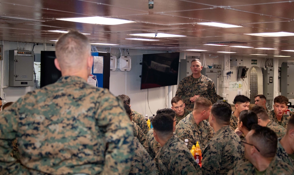 DVIDS - Images - 250th Amphibious Capabilities Demonstration: I MEF CG ...