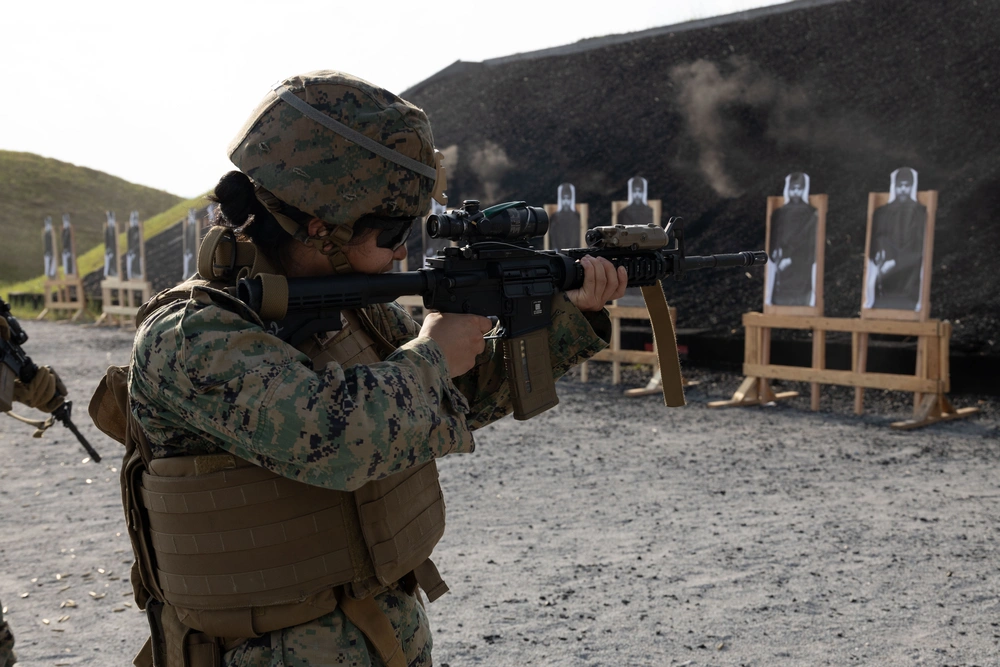 DVIDS - Images - 12th MLR Marines Refine Marksmanship Skills during a ...