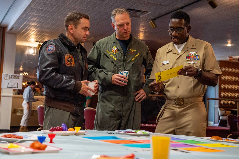 DVIDS - Images - NAS Oceana Domestic Violence Awareness Month [Image 4 ...