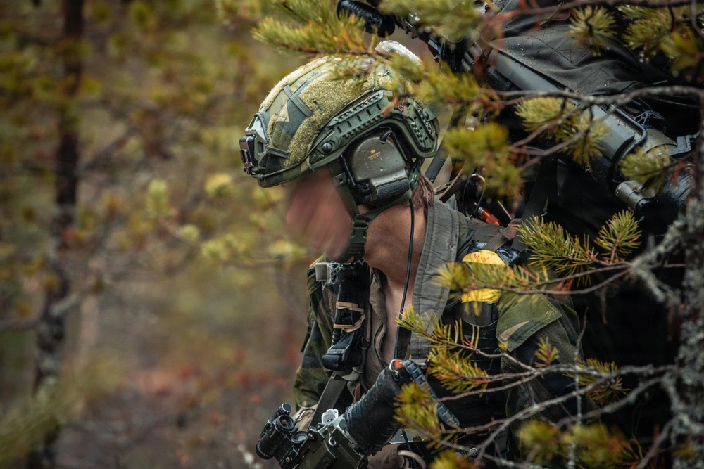 DVIDS - Images - Swedish rangers and U.S. SOF conduct squad movements ...