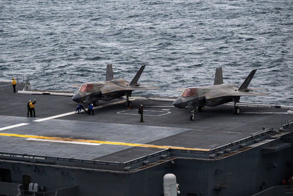 DVIDS - Images - U.S. Marines, Sailors and JMSDF members conduct flight ...