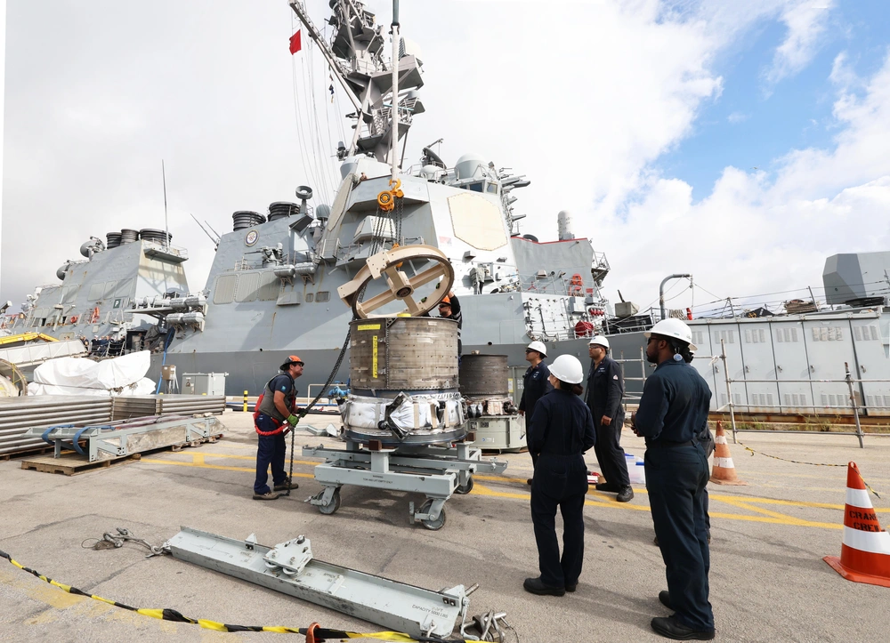 DVIDS - Images - USS Roosevelt (DDG 80), NAVFAC, MARMC Conduct ...