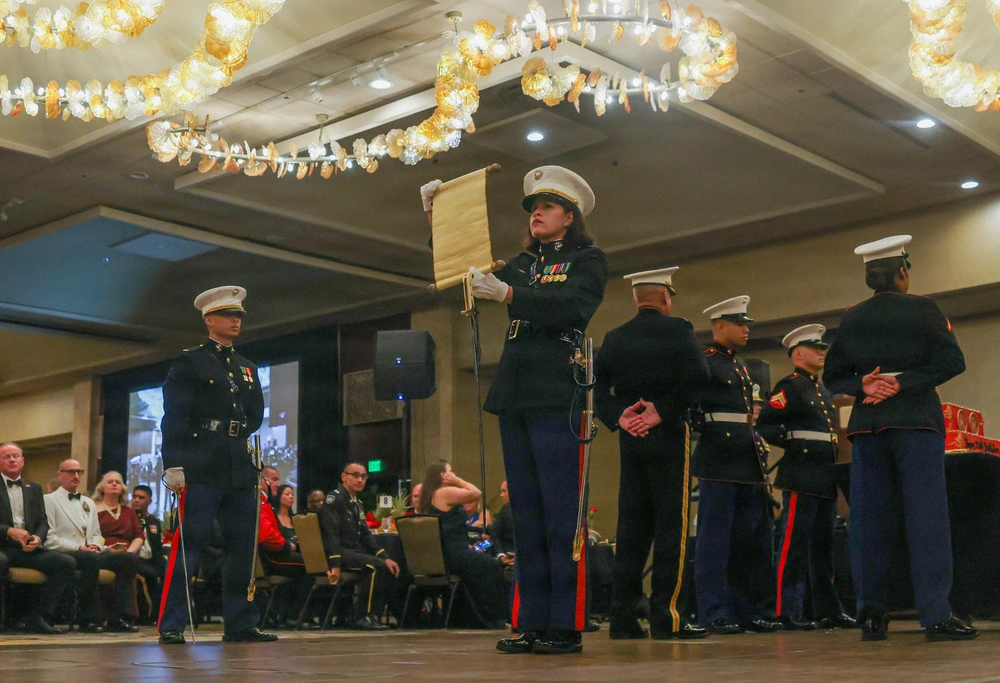 DVIDS - Images - MARFORPAC hosts the 250th USMC Birthday Ball [Image 2 ...