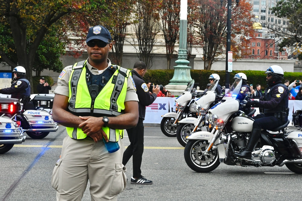 DVIDS - Images - U.S. Soldiers support National Veterans Day Parade ...
