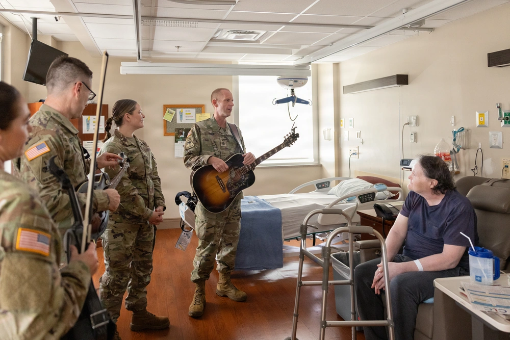 DVIDS - Images - Six-String Soldiers Perform for Nebraska Veterans ...