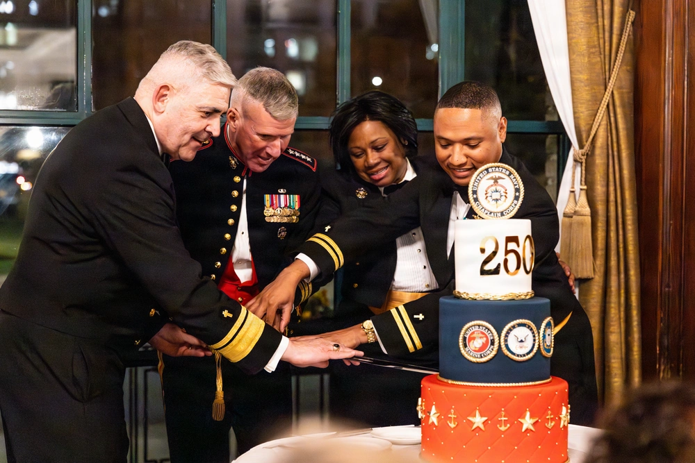 DVIDS - Images - The Commandant, Gen. Eric M. Smith attends the Navy ...