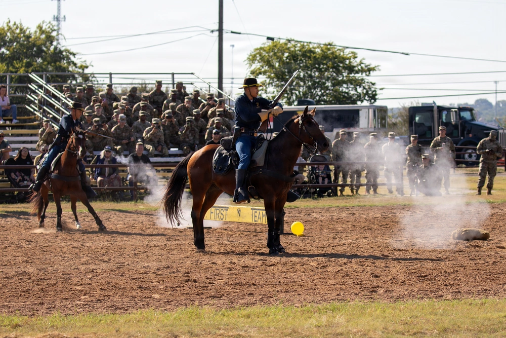 DVIDS - Images - Horse Cavalry Detachment Keeps Army Tradition [Image 4 ...