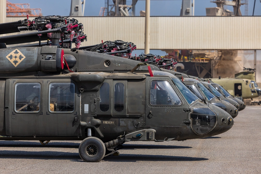 DVIDS - Images - 4th Combat Aviation Brigade port operations [Image 2 ...