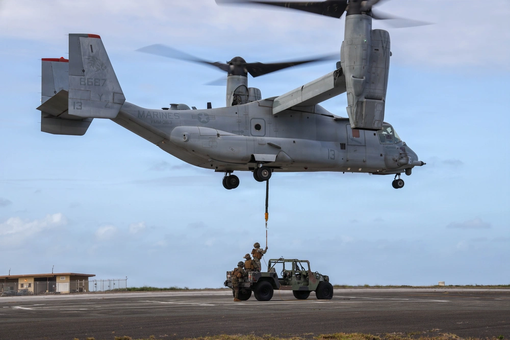 DVIDS - Images - VMM-363 and 3d MLR rehearse hoist operations [Image 5 ...