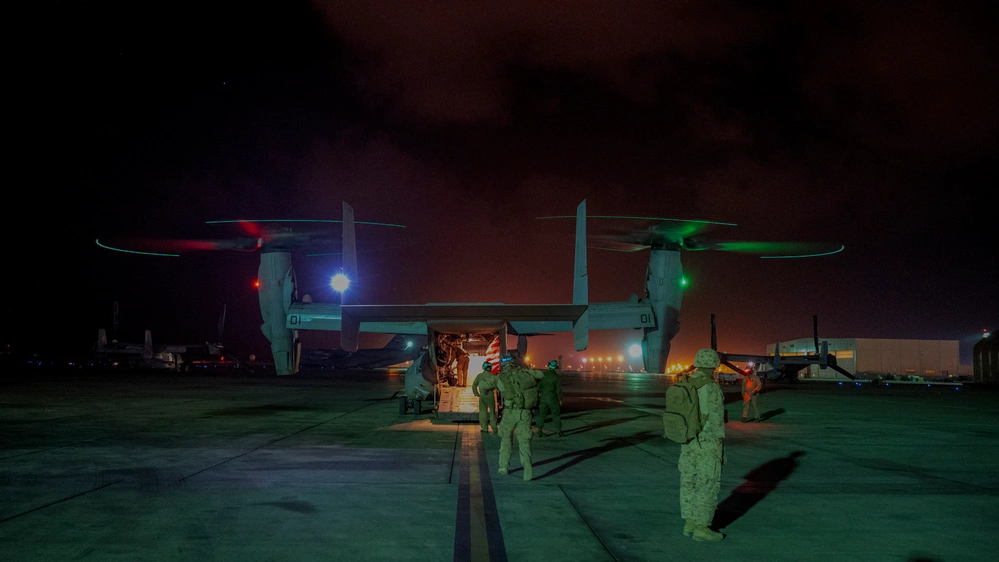 DVIDS - Images - External lift training enhances readiness of U.S ...