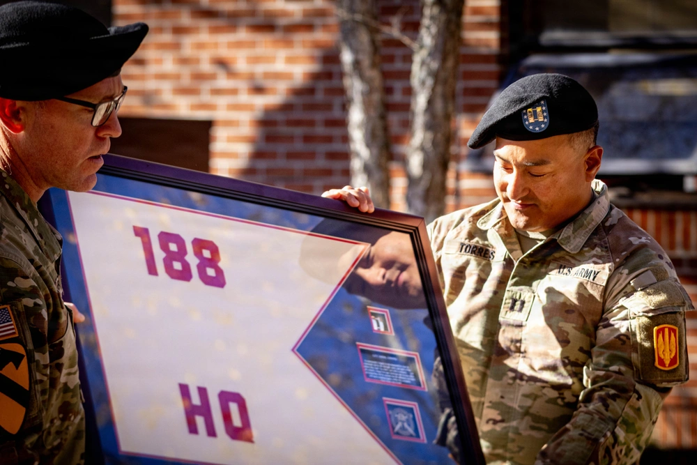 DVIDS - Images - 188th Brigade Support Battalion HSC Change of Command [Image 3 of 9]