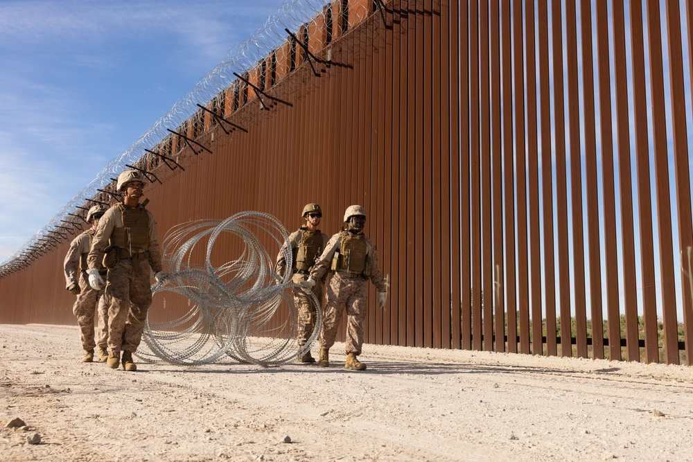 DVIDS - Images - Marines reinforce the southern border barrier [Image 4 ...