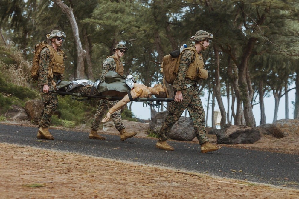 DVIDS - Images - 3rd LLB practice medical evacuation skills [Image 5 of 16]
