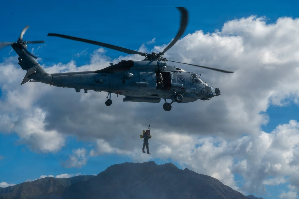 DVIDS - Images - 15th Wing Conducts Joint Personnel Rescue Training ...