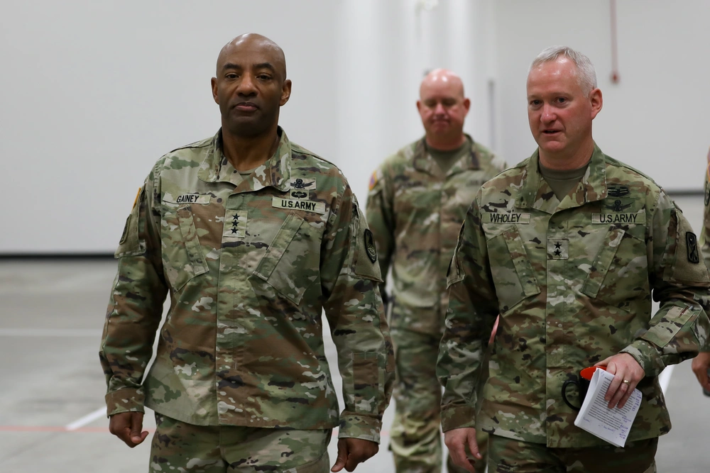 DVIDS - Images - Lt. Gen. Sean A. Gainey Visits 263rd Army Air Defense ...