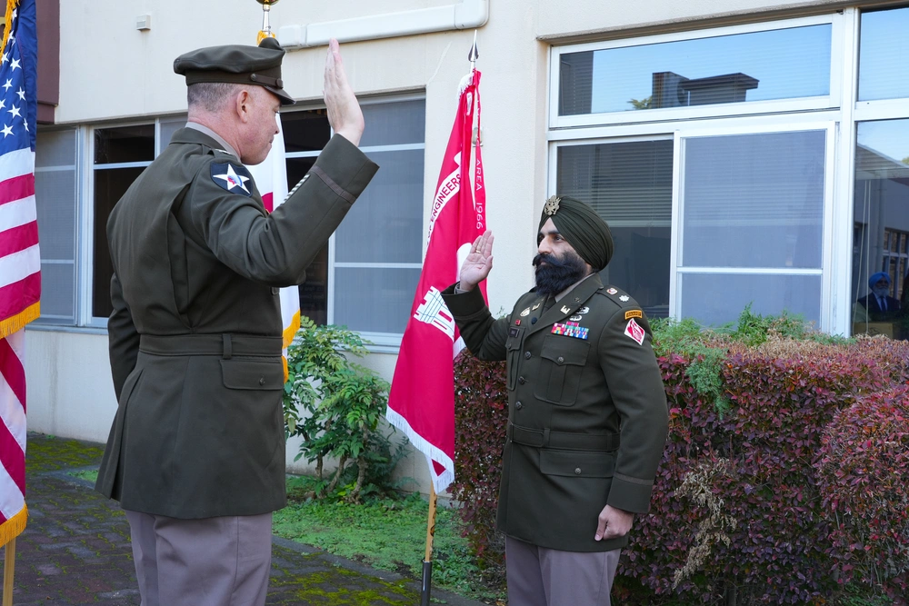DVIDS - Images - U.S. Army Major “Simmer” Singh Promoted to Lieutenant ...