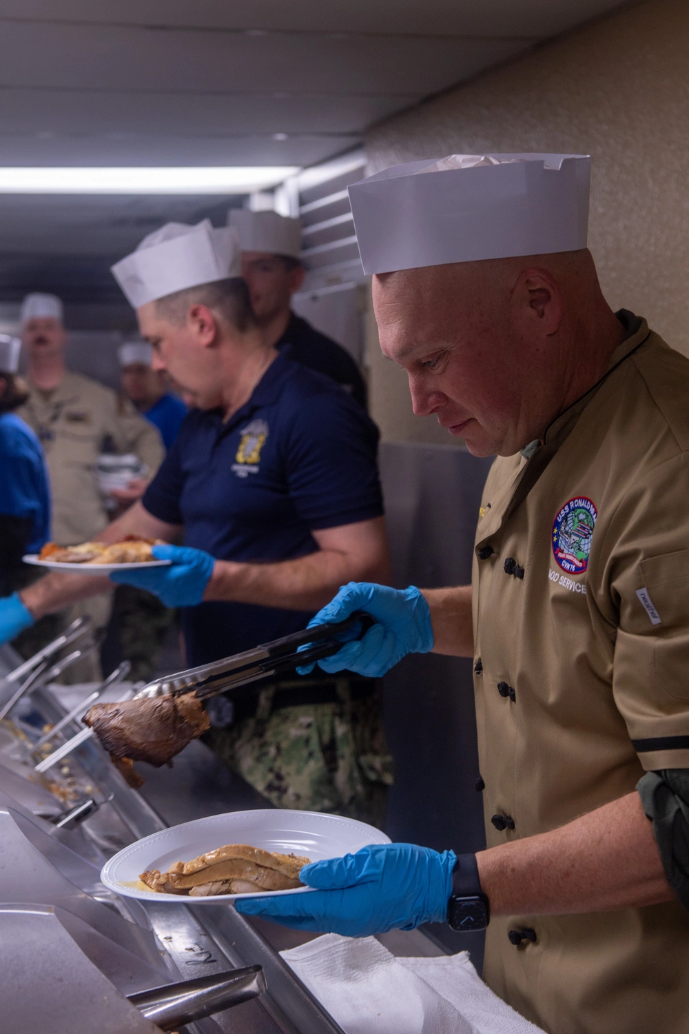 DVIDS - Images - Ronald Reagan Sailors Celebrate Thanksgiving [Image 3 ...