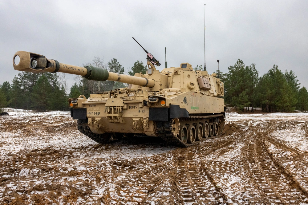 DVIDS - Images - U.S. Soldiers set up firing positions with a M109A7 ...