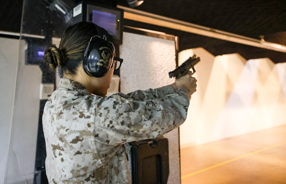 DVIDS - Images - TF 51/5th MEB conducts live-fire pistol range [Image 2 ...
