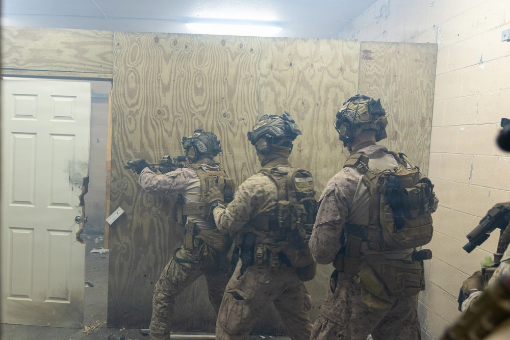 DVIDS - Images - Reconnaissance Marines with the 24th Marine ...