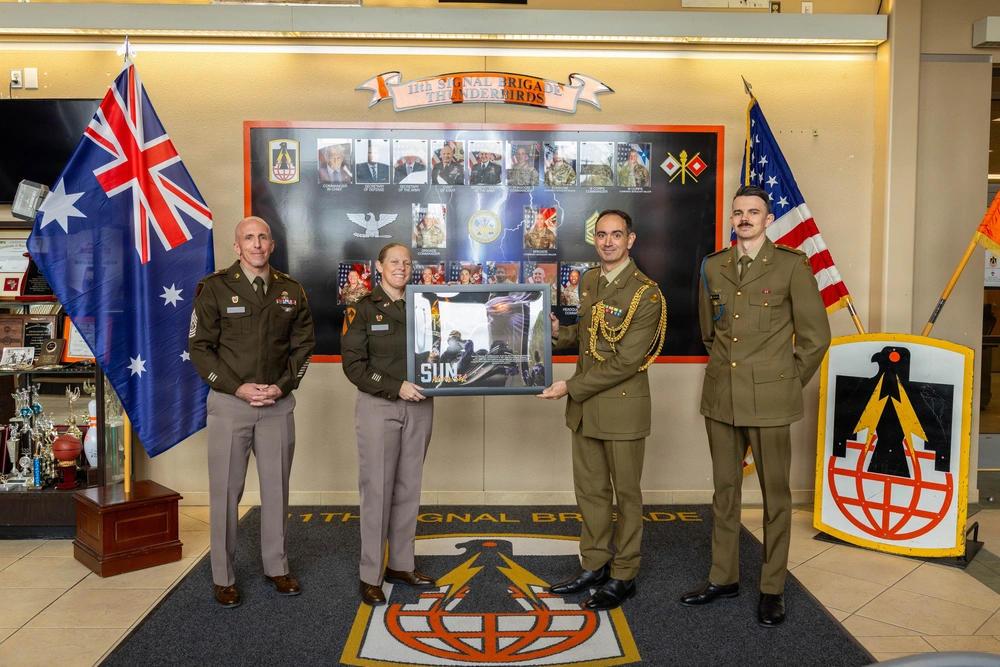 DVIDS - Images - Australian MPEP Closure Ceremony [Image 2 of 4]