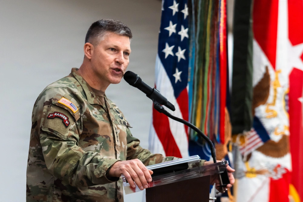 DVIDS - Images - General Ryan promotion ceremony [Image 4 of 4]