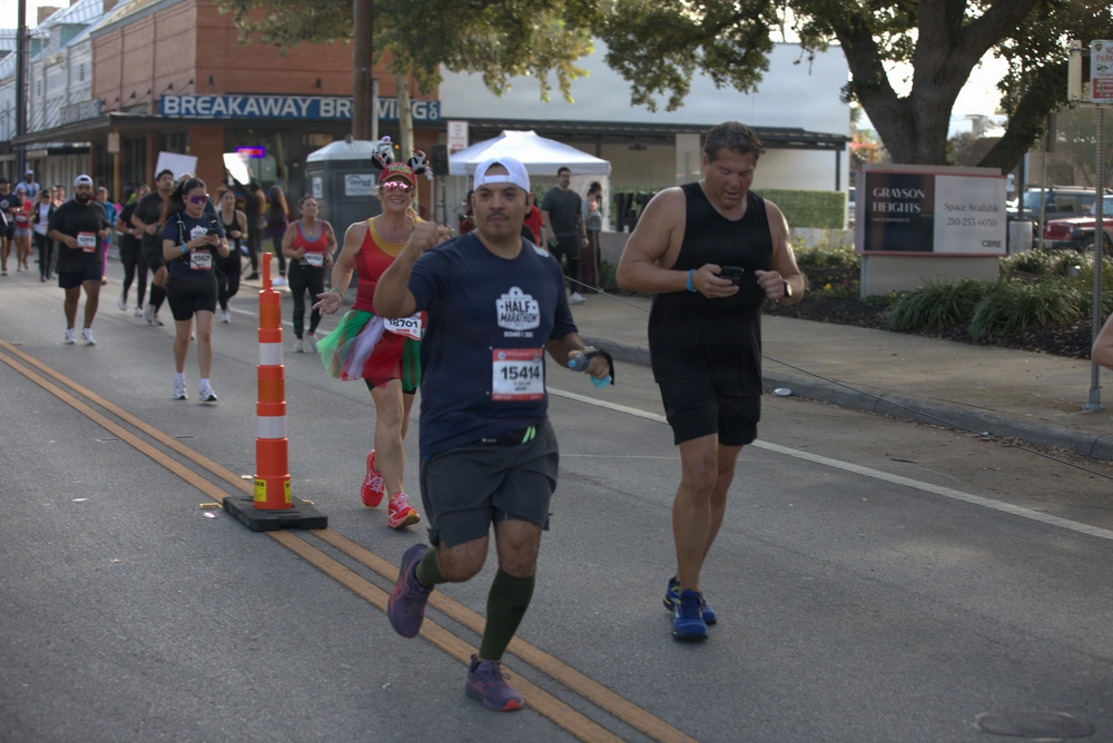 DVIDS - Images - San Antonio Marathon 2025