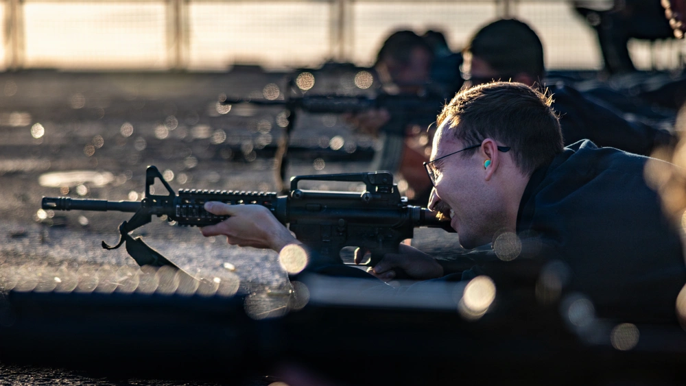 DVIDS - Images - 11th MEU Sailors, Marines Conduct Small Arms ...
