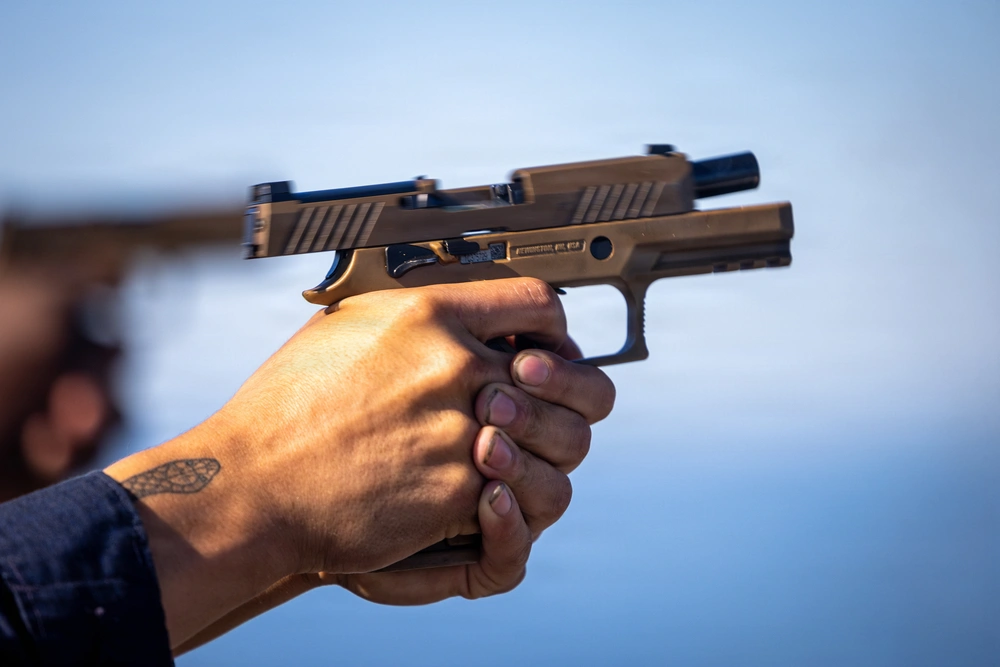 DVIDS - Images - 11th MEU Sailors, Marines Conduct Small Arms ...