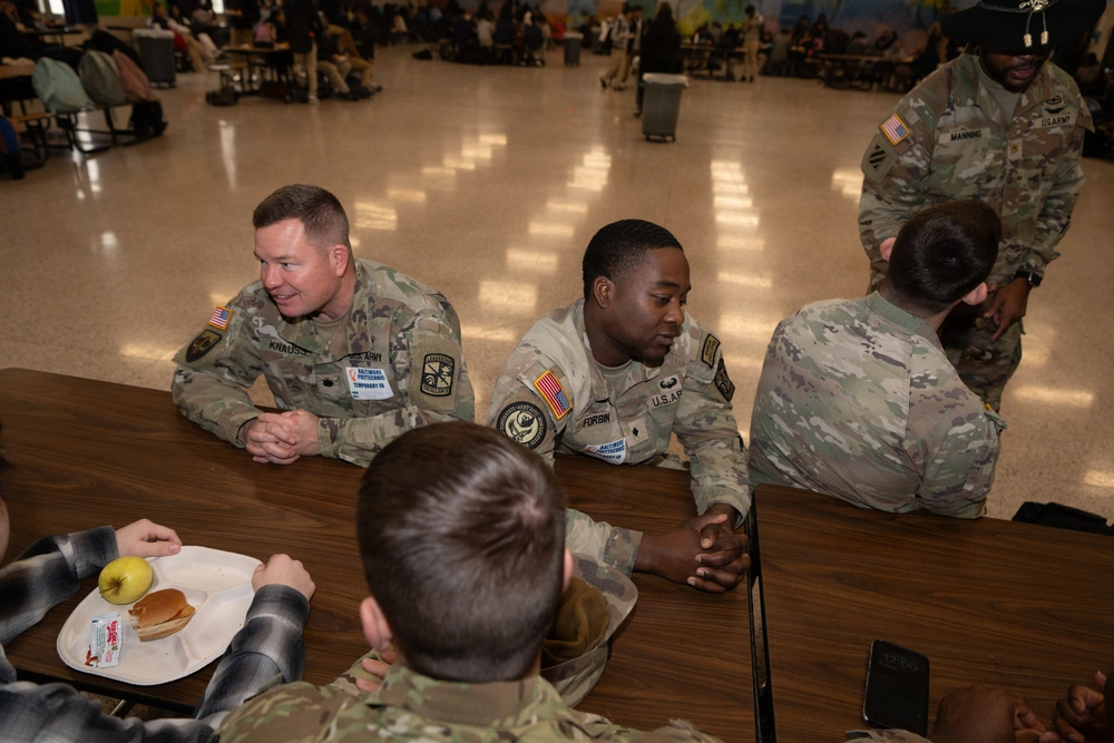 DVIDS - Images - STEM Day Event - 2025 Army-Navy Week [Image 13 of 24]