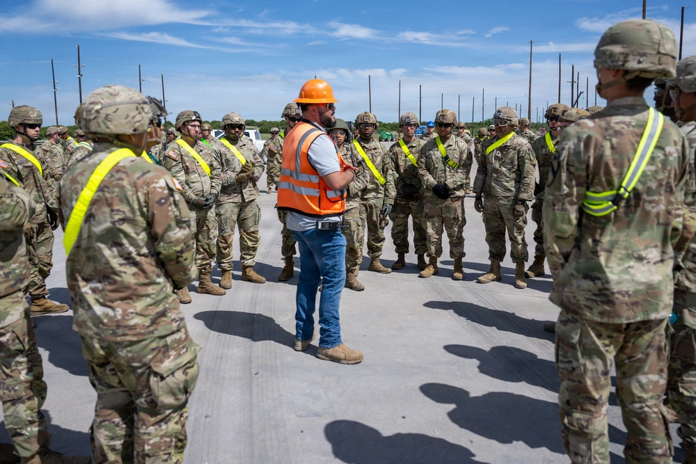 DVIDS - Images - III Armored Corps loads train bound for Army Birthday ...