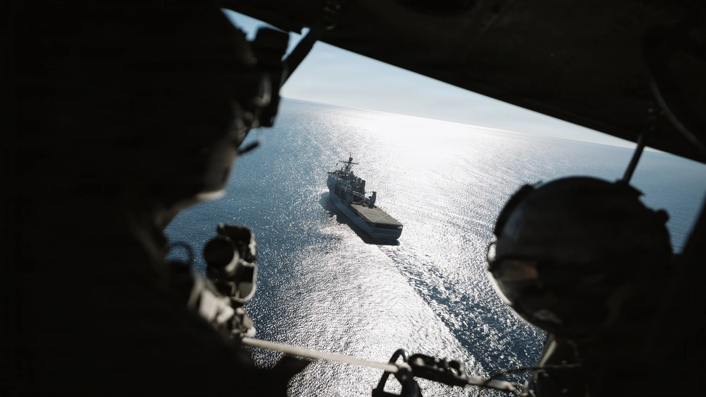 DVIDS - Images - 11th MEU Marines, Sailors Conduct VBSS Exercise Aboard ...