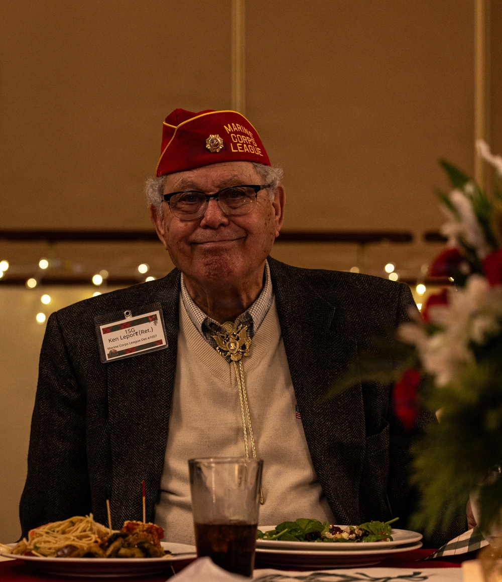 DVIDS - Images - MCIWEST Commanding General's Holiday Buffet and ...