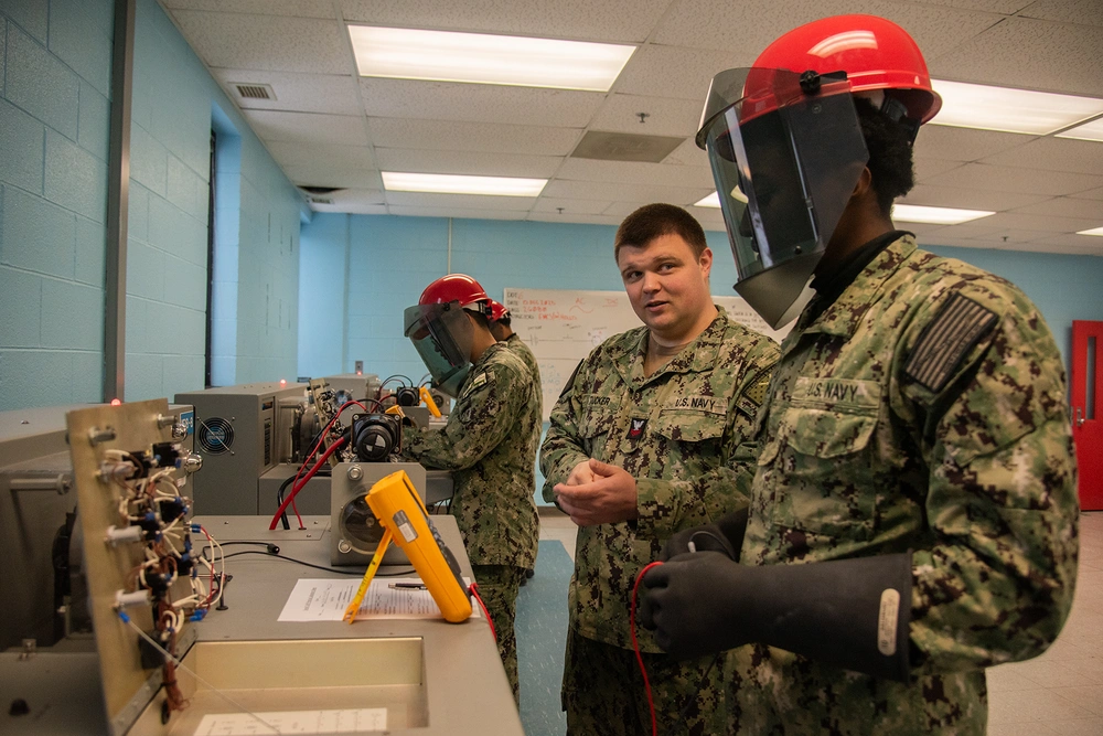 DVIDS - Images - Surface Warfare Engineering Schools Command (SWESC ...