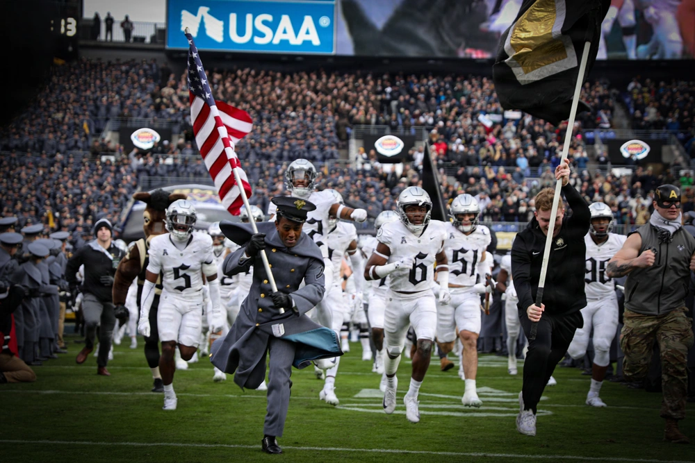 DVIDS - Images - 2025 Army/Navy Game [Image 17 of 120]